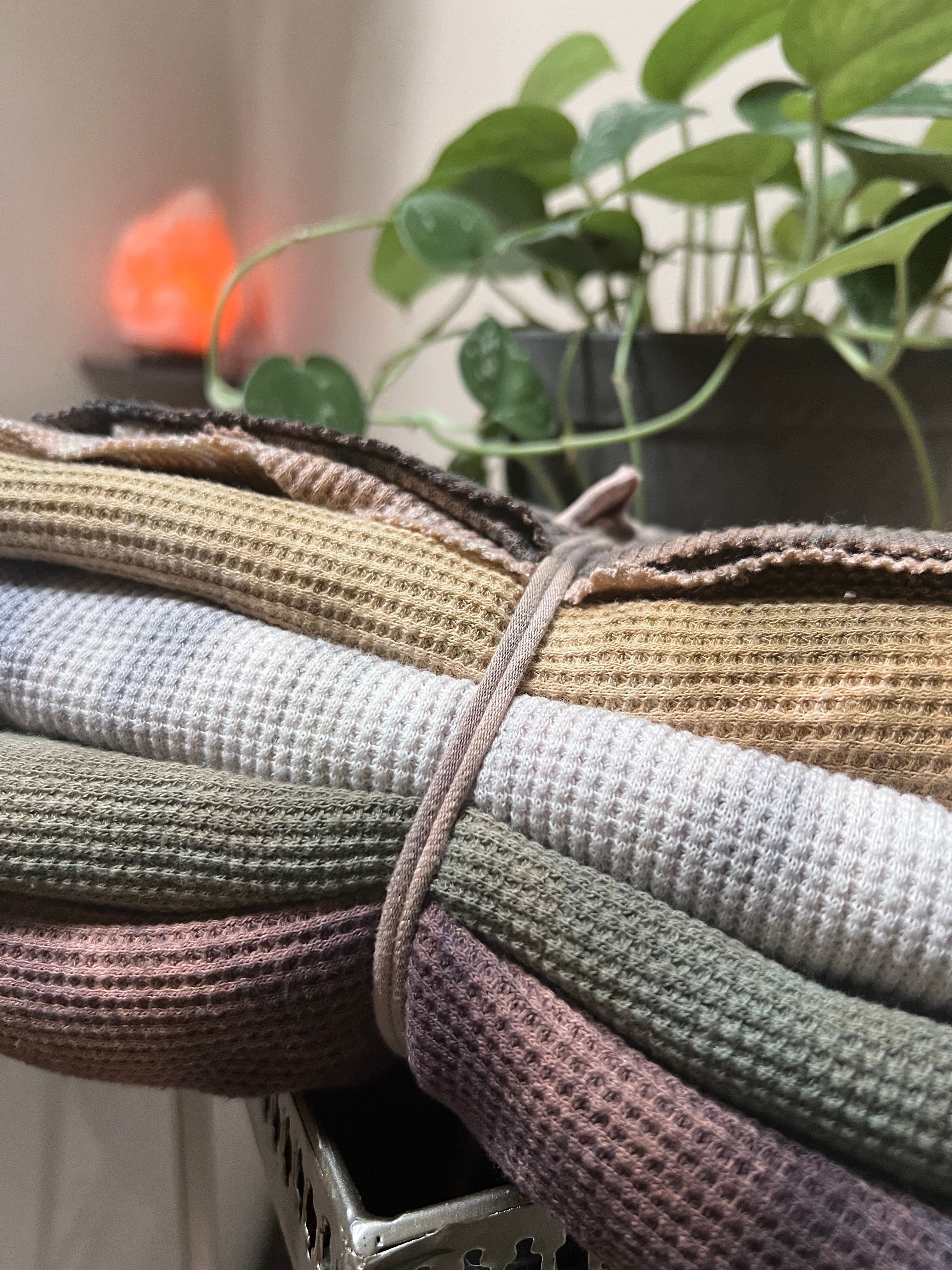 Fabric Remnants (Discounted at checkout) – Sinew Moon